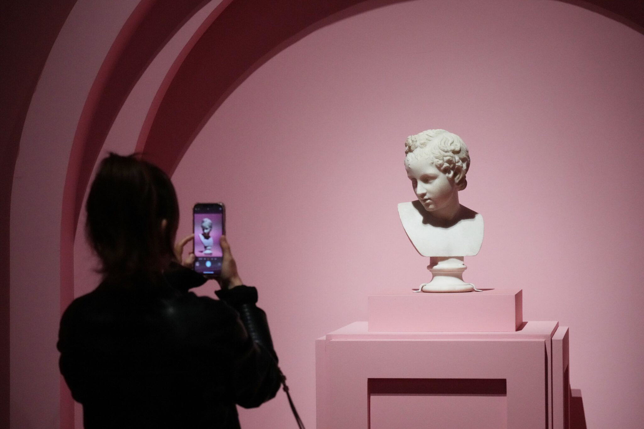 From Liverpool to Shanghai — Step into Ancient Rome - CHINA MINUTES