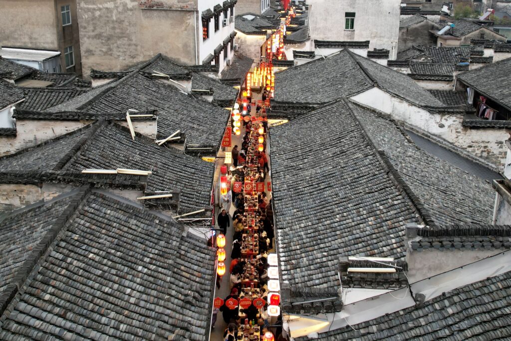Long Tables Unite Communities Across China for Lunar New Year - CHINA ...